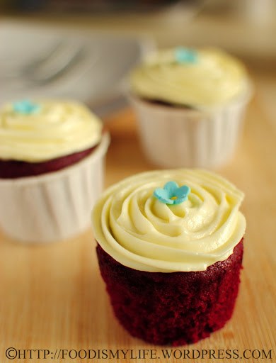 Yellow Velvet Cupcakes