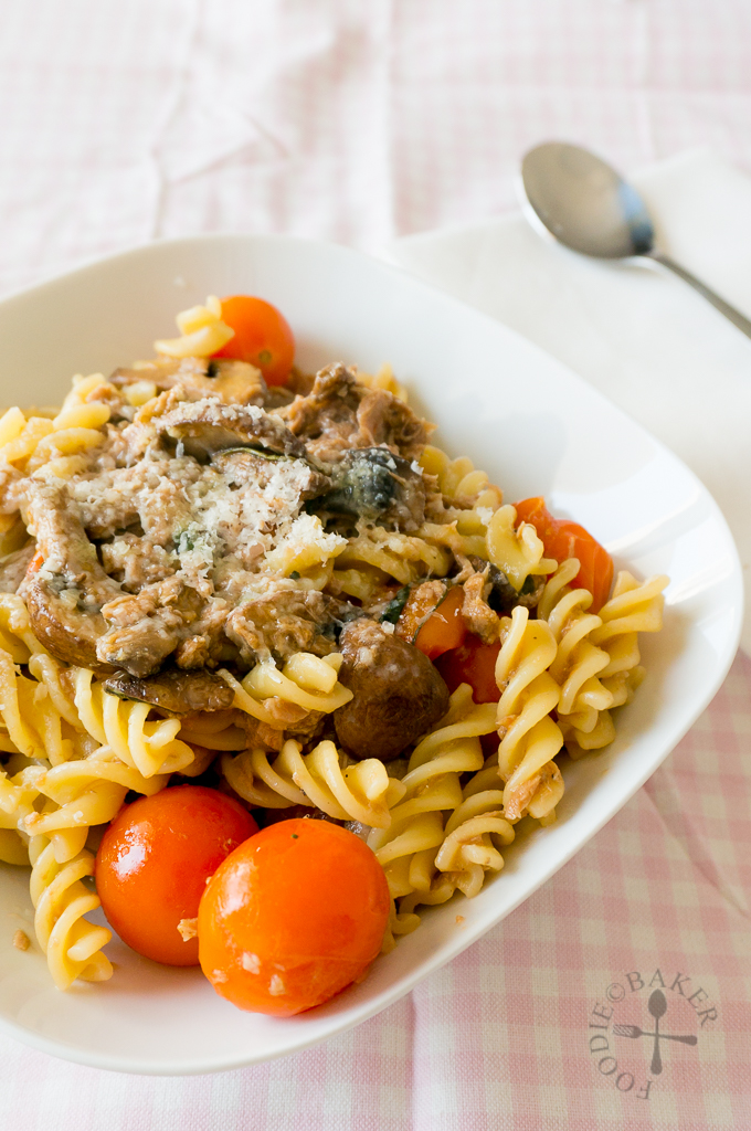 Umami Pasta (Cherry Tomatoes, Mushrooms, Tuna, Basil & Parmesan)