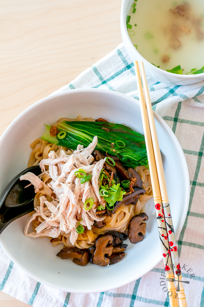 Dry-Tossed Shredded Chicken Hor Fun