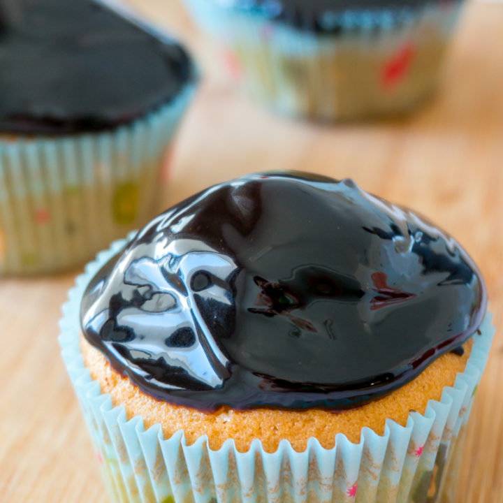 One-Bowl Vanilla Cupcakes with Chocolate Frosting For Two